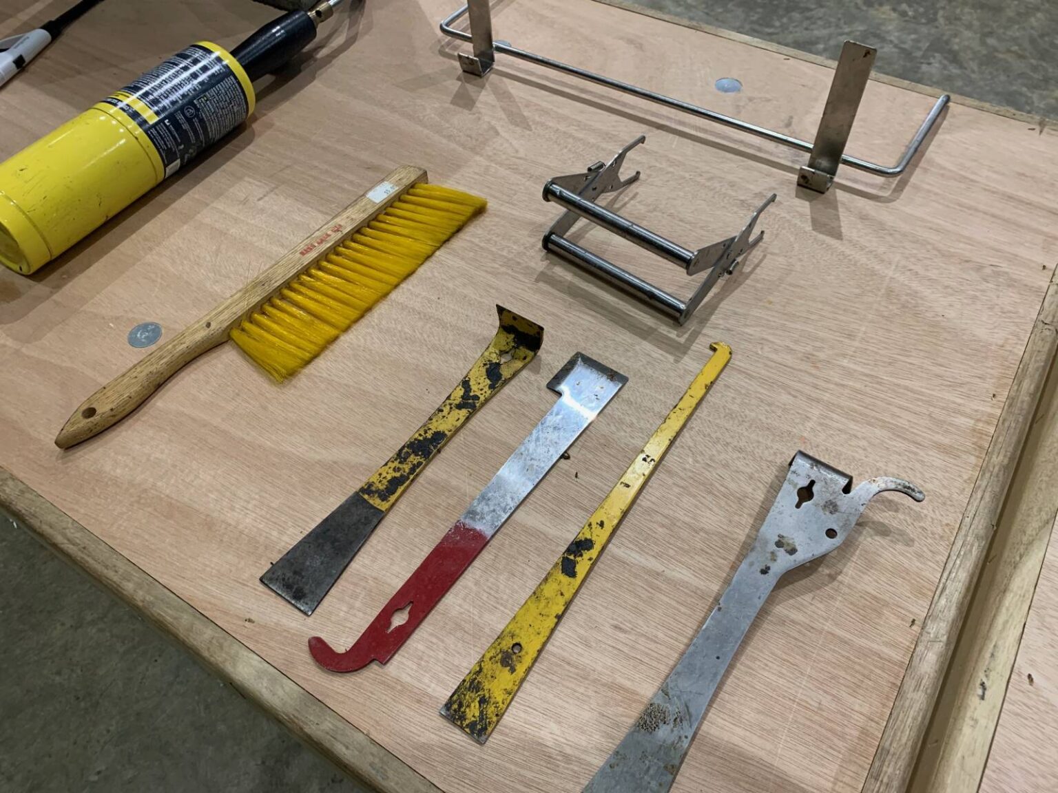 Beginning Beekeeping Supplies: Used Equipment - Backyard Beekeeping